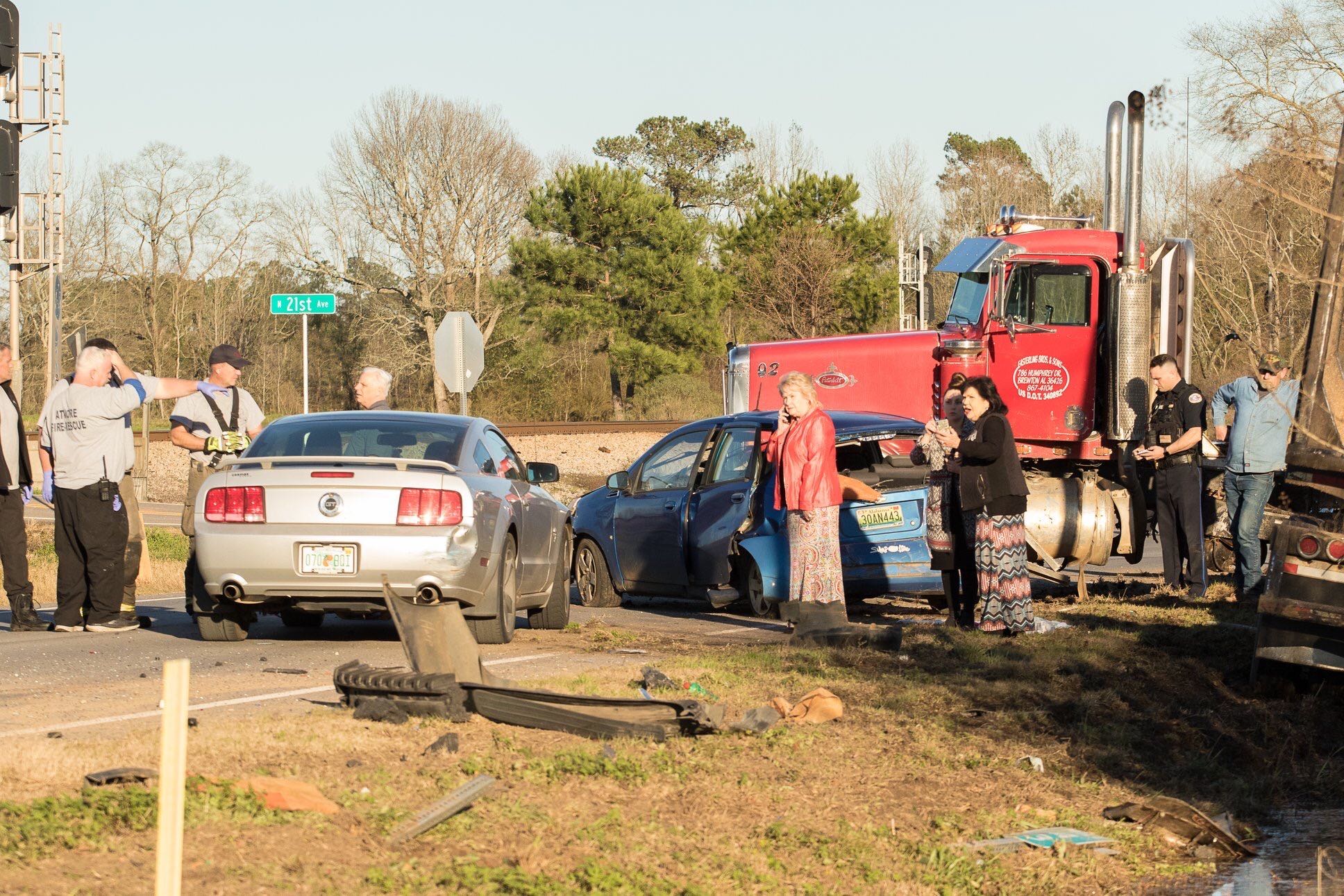 Four-vehicle crash on U.S. 31 - Atmore News